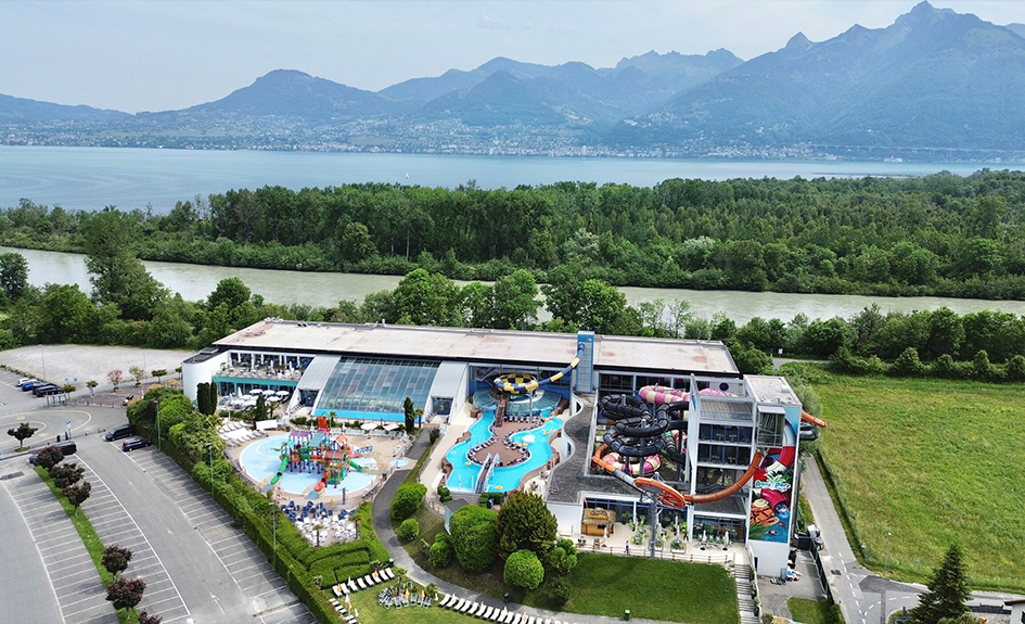 Entrée journalière à Aquaparc avec le toboggan Booster Loop à volonté ...