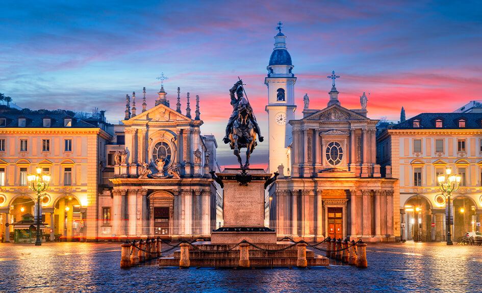 Journée Shopping et/ou visite de la ville de Turin avec voyage en bus ...
